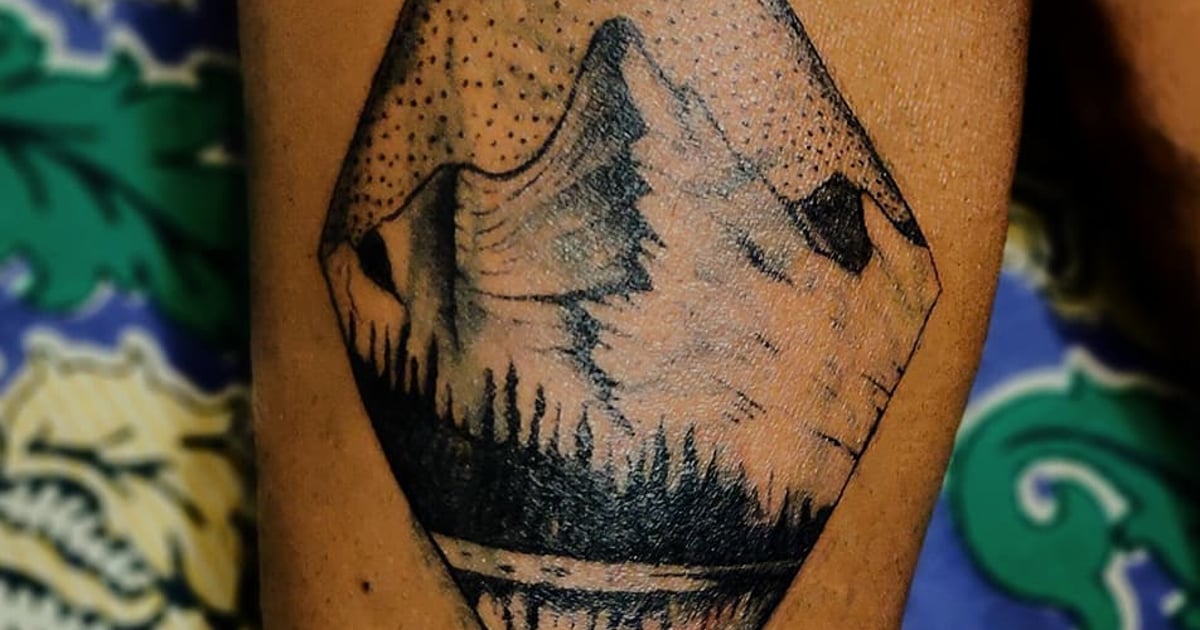 Diamond Peak Reflection - Tattoos.com