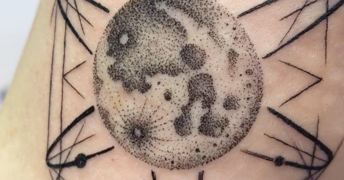Dotwork Moon Geometry - Tattoos.com