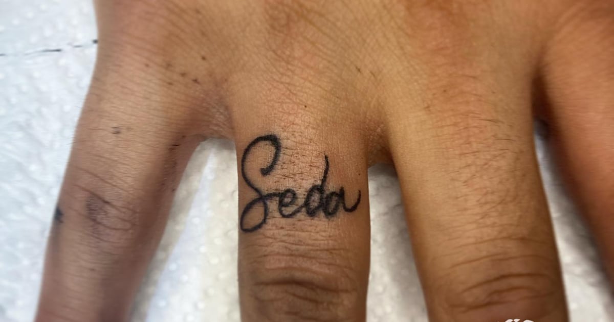 Seda Cursive Finger Script - Tattoos.com