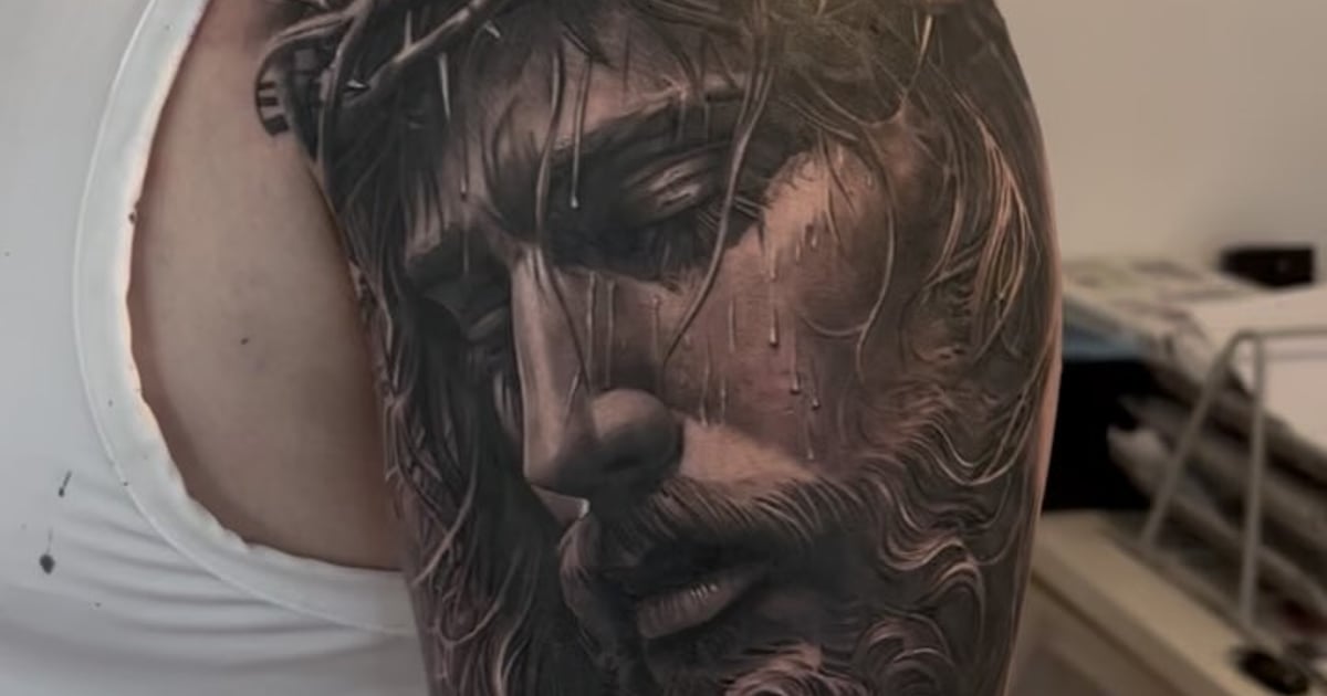 Sorrowful Christ with Crown of Thorns - Tattoos.com
