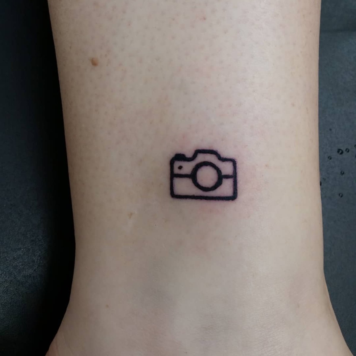Tiny Camera Outline - Tattoos.com