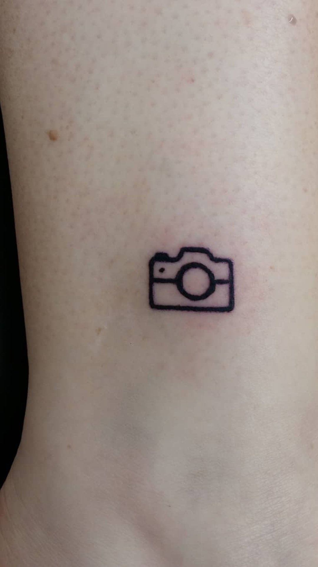 Tiny Camera Outline - Tattoos.com